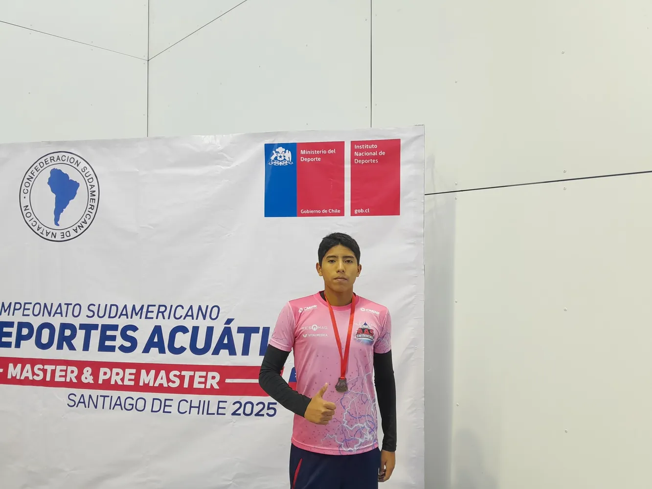 Hospiciano Benjamín Castro se sube al podio en Nacional de Natación ...
